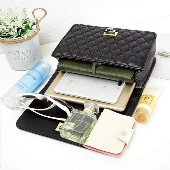 AnkarasBest | Bags | V Pattern Designer Luxury Unique Fashion Bag Red ...